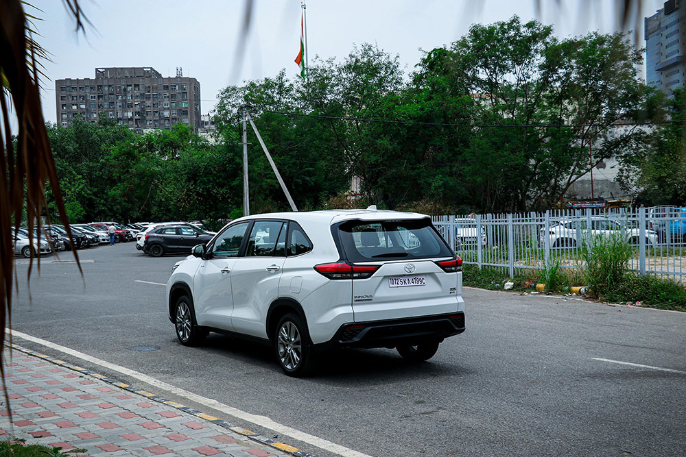 Toyota Innova Hycross Car on Rent in Delhi